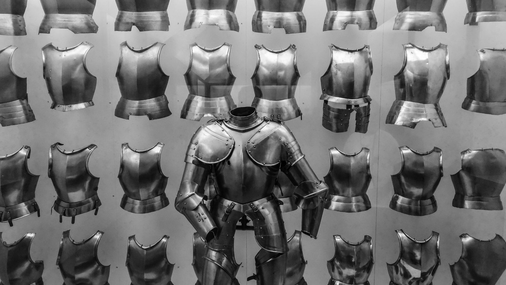 Scientists Develop Ultra-thin Material That Hardens Like Diamond To ...