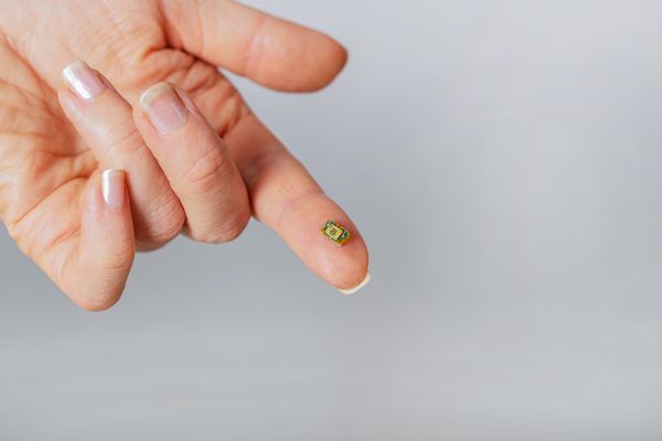 Sweden Has Inserted Thousands of Microchips Into People’s Hands to ...