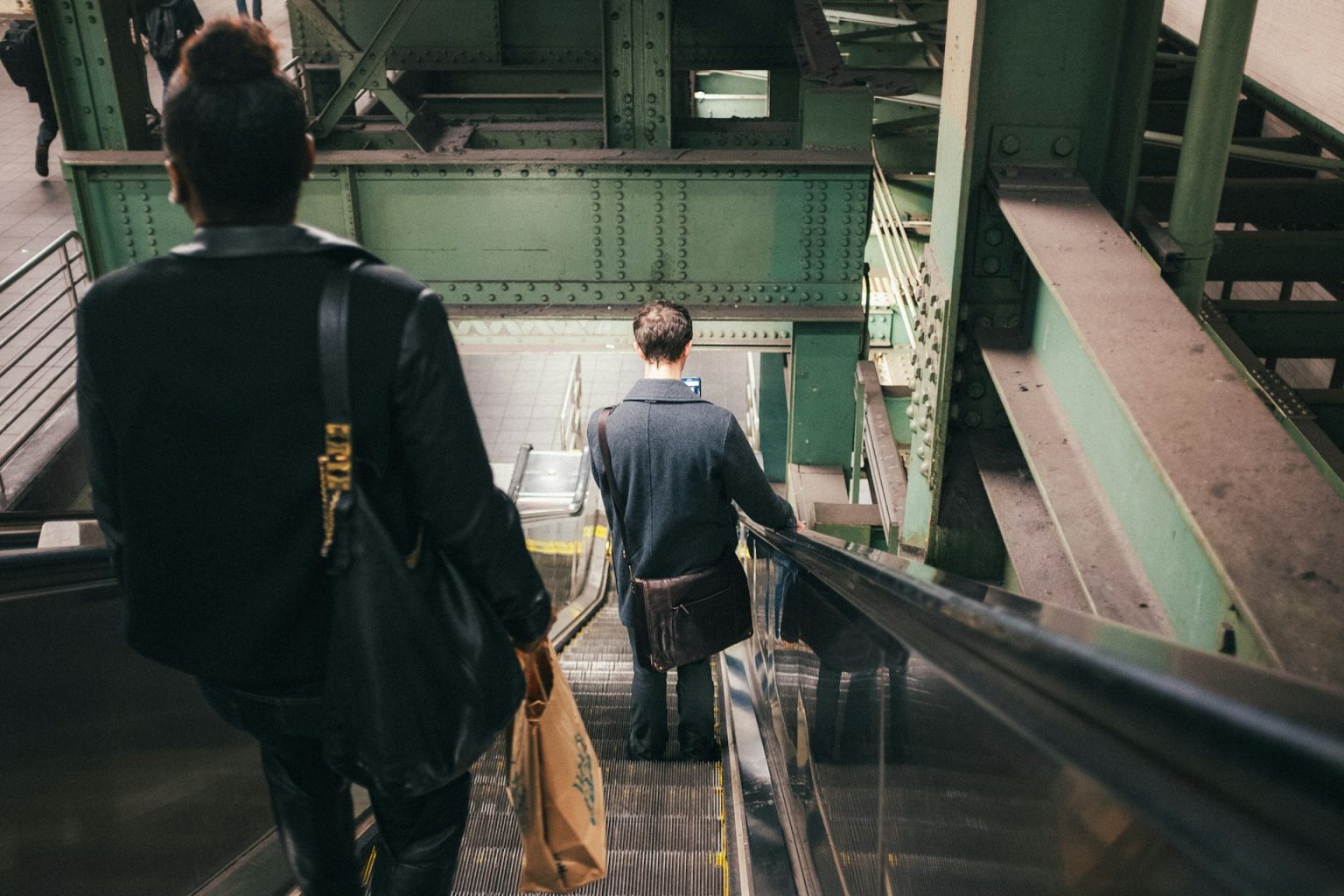 Senator Calls for a Four-Day, 32-Hour Working Week in the US - Explains ...